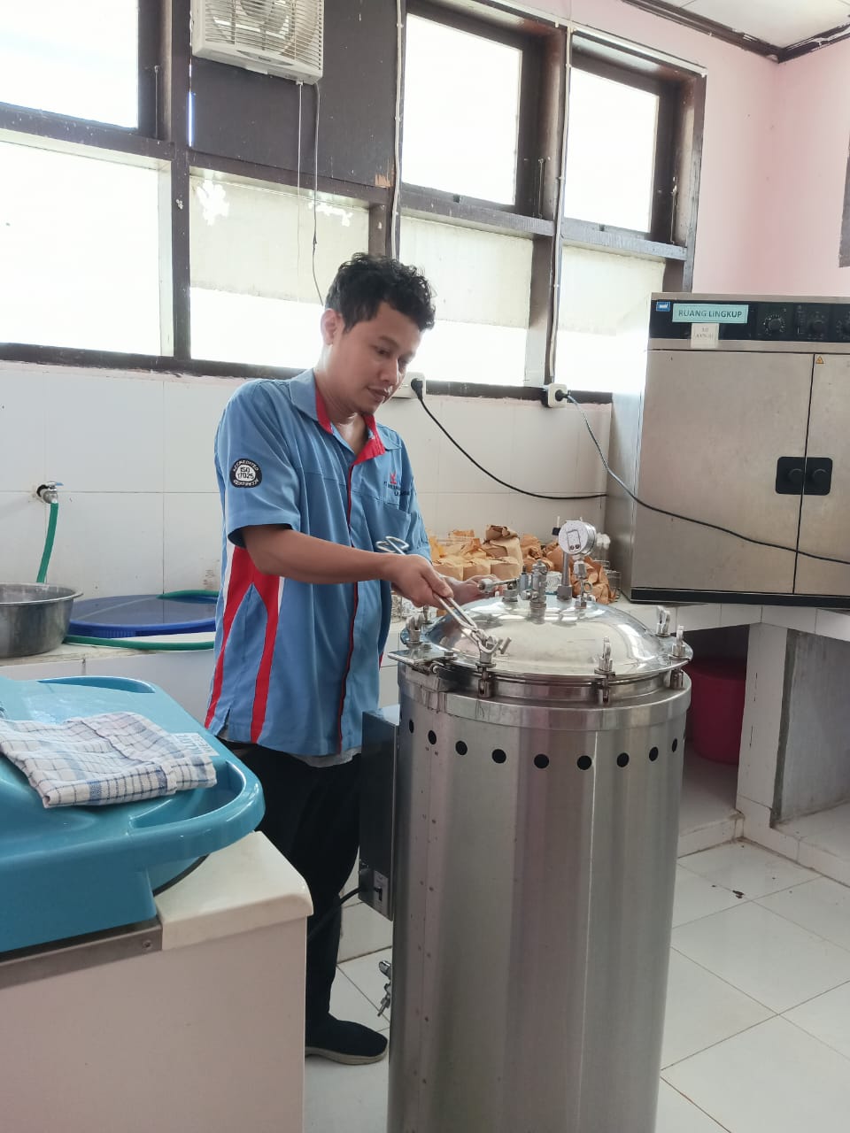 UPTD BP2MDPP Laksanakan Kalibrasi Peralatan Laboratorium untuk Menjamin ...